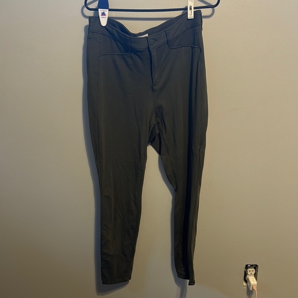 C.C. Boutique | Pants & Jumpsuits | Boutique Olive Green Straight Leg ...